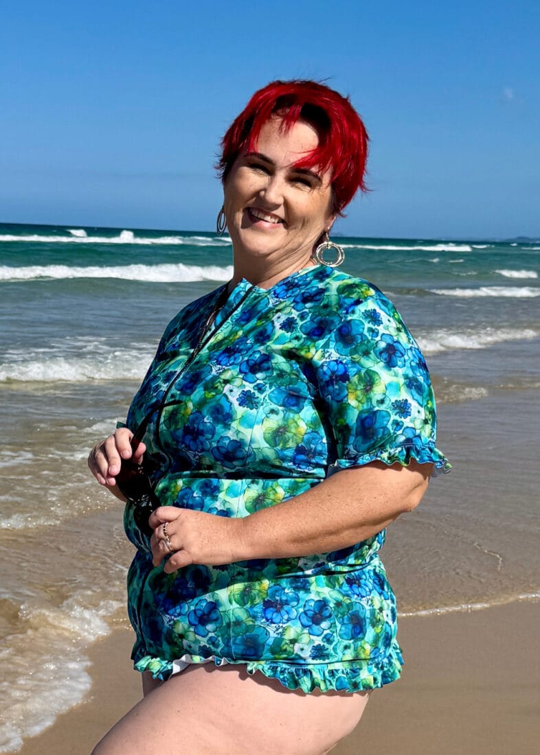 Plus Size Short Sleeve Rashie Ruffled Printed| Ocean Road Swimwear